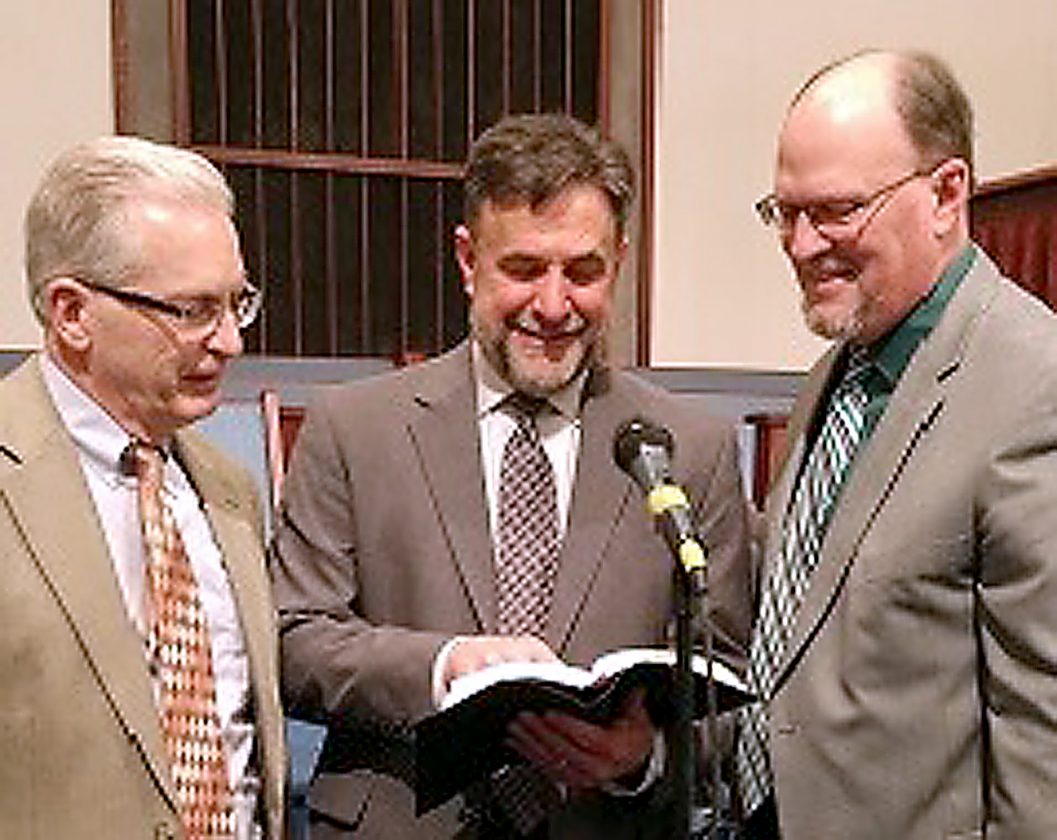 First Baptist begins radio ministry | News, Sports, Jobs - The Express